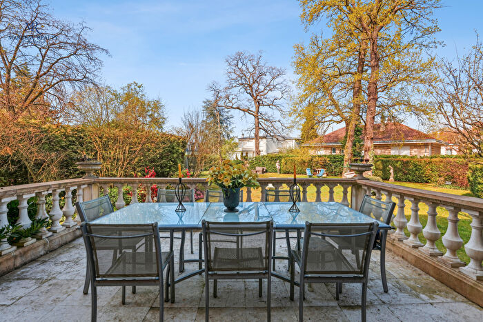 Maison à vendre - Le Vésinet, Charmettes, Merlettes - 8 pièces - 6 chambres