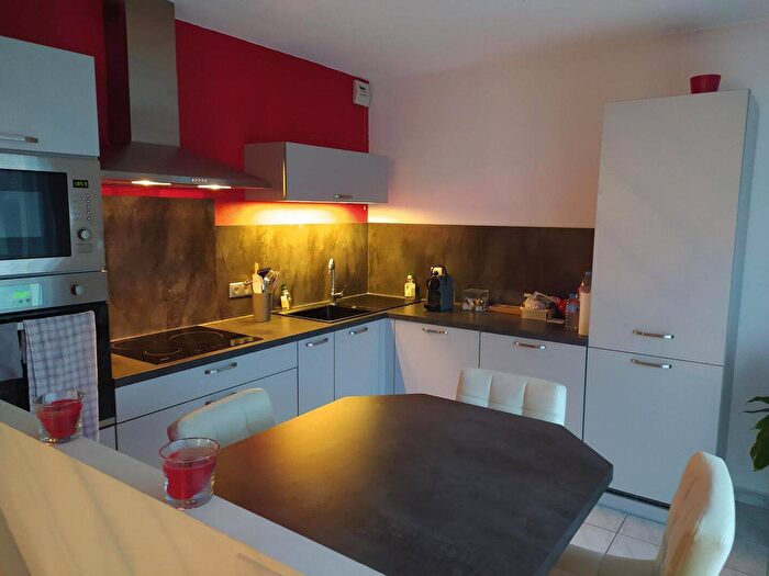 Montréal-la-Cluse : Appartement 3 pièces à louer