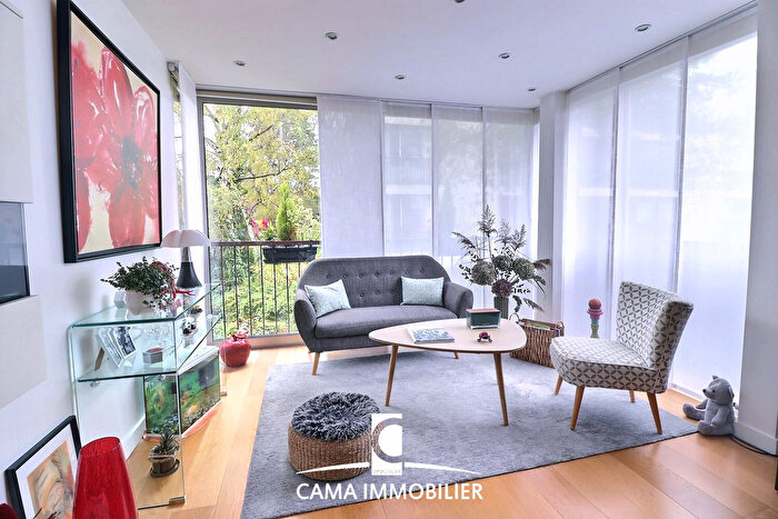 Appartement à vendre - Fontenay-le-Fleury, Plaine - 3 pièces - 2 chambres