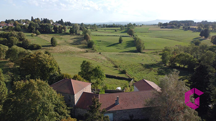 Raucoules : Maison 8 pièces à vendre