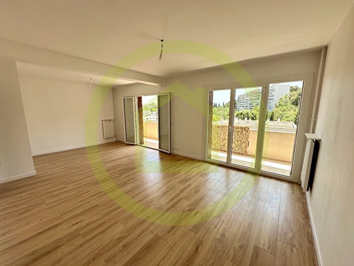 Appartement à vendre - Toulon, La Serinette, La Barre - 3 pièces - 2 chambres