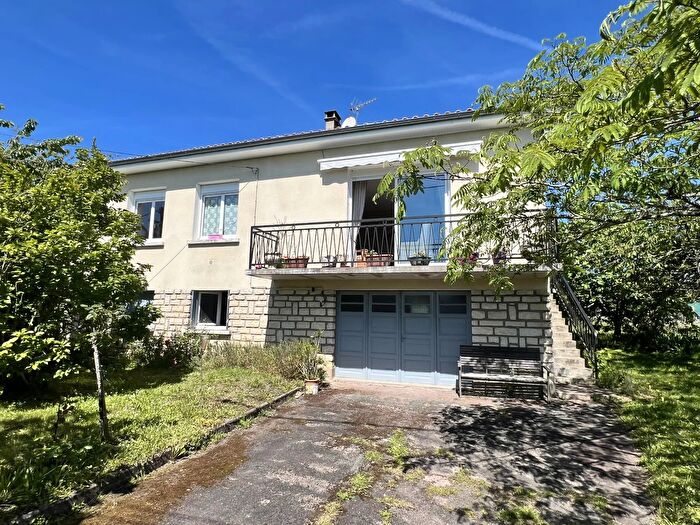 Maison 5 pièces à Champs-Romain, à vendre