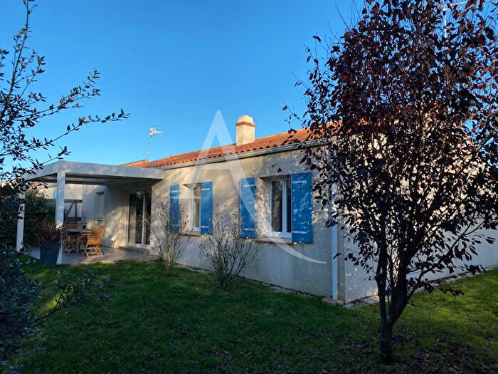 Maison à vendre - Longeville-sur-Mer - 5 pièces - 4 chambres