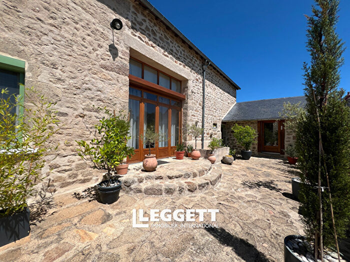 Maison 6 pièces à vendre à Toulx-Sainte-Croix