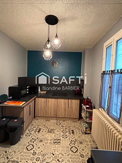 Maison à vendre - Le Creusot, Nord Ouest - 6 pièces - 4 chambres