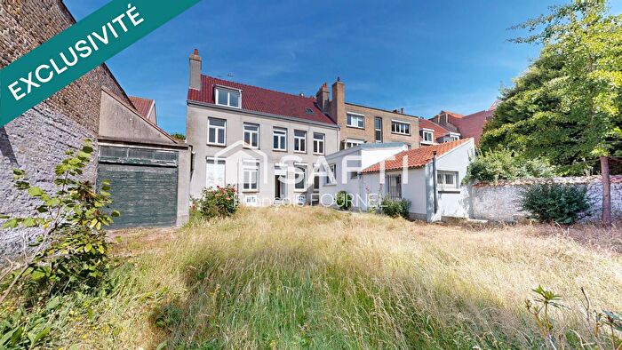 Maison 10 pièces à Dunkerque, Rosendaël, à vendre