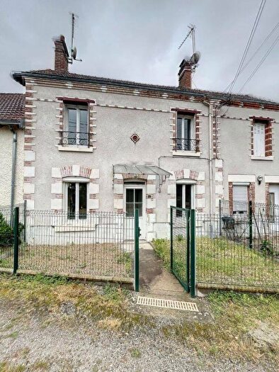 Maison 3 pièces à louer à Thénioux