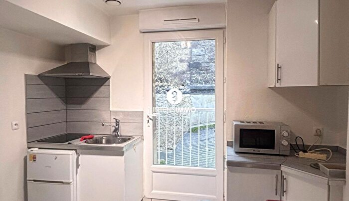 Appartement à louer - Bordeaux, Victoire, Sainte-Eulalie - 1 pièce