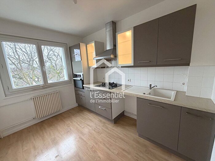 Appartement à louer - Clairieres, Verneuil-sur-Seine - 3 pièces - 2 chambres
