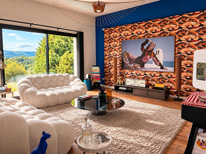 Maison 7 pièces à Feurs, à vendre