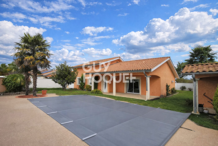 Maison à vendre - Saint-Romain-de-Jalionas - 4 pièces - 3 chambres