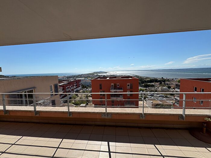Appartement à vendre - Sète, Saint-Clair - 3 pièces - 2 chambres