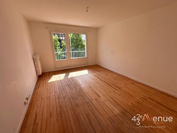 Appartement 3 pièces à louer - Saint-Étienne, Tardy, Colline des Pères, Bizillon