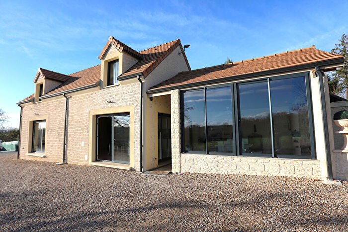 Maison à vendre - Villiers-Saint-Frédéric - 5 pièces - 3 chambres