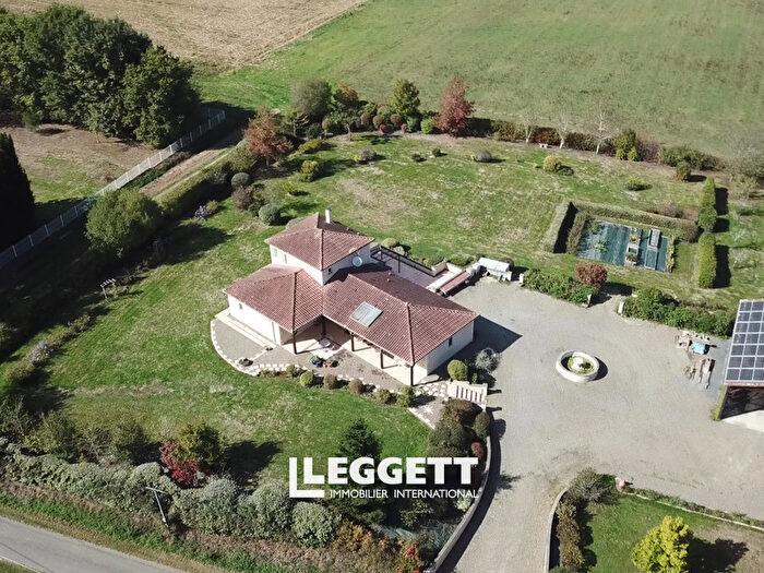 Maison à vendre - Aignan - 5 pièces - 3 chambres