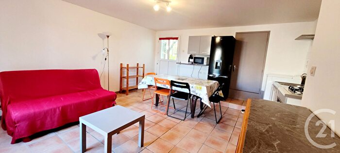 Appartement à louer - Alès, Bruèges, Croupillac, Clavières, Chantilly - 2 pièces - 1 chambre