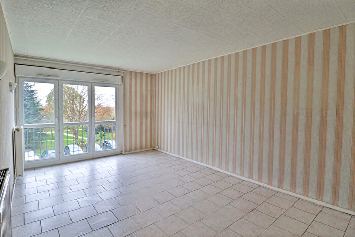 Appartement à vendre - Troyes, Chartreux - 5 pièces - 3 chambres