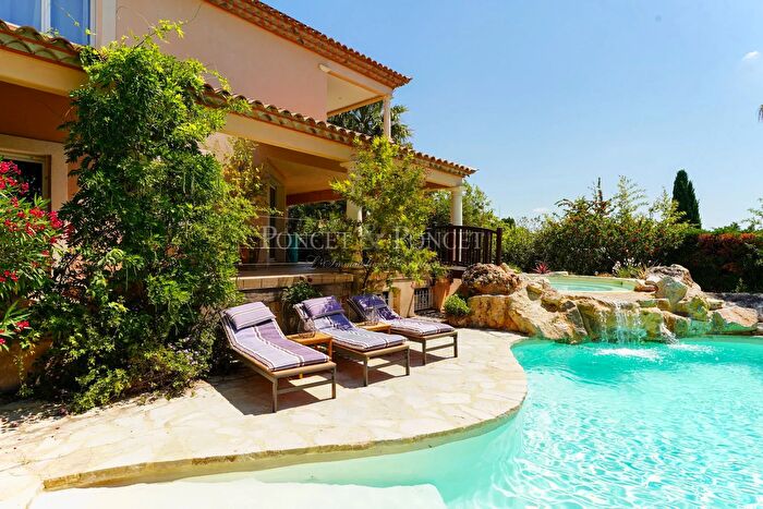 Maison à vendre - Juvignac - 6 pièces - 5 chambres