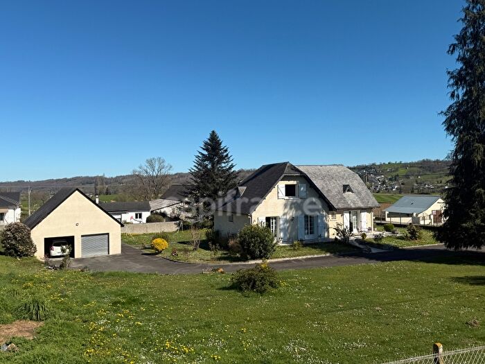 Maison à vendre - Poueyferré - 6 pièces - 5 chambres