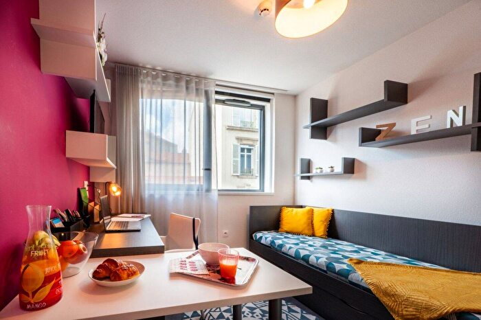 Appartement à louer - Stanislas-Meurthe, Nancy - 1 pièce