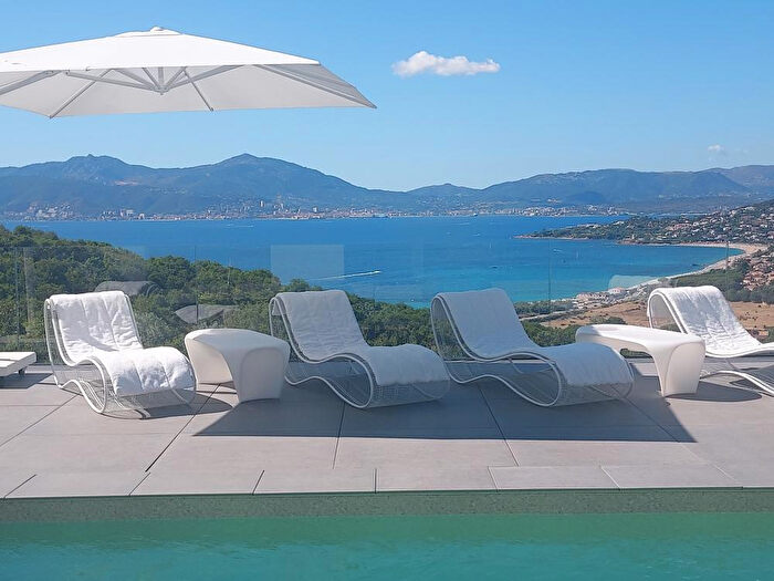 Maison à vendre - Pietrosella - 6 pièces - 4 chambres