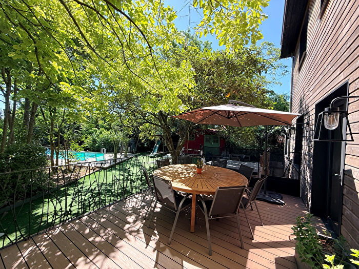 Maison 6 pièces à vendre à Callian