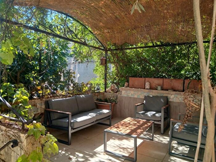 Saint-Quentin-la-Poterie : Maison 6 pièces à vendre