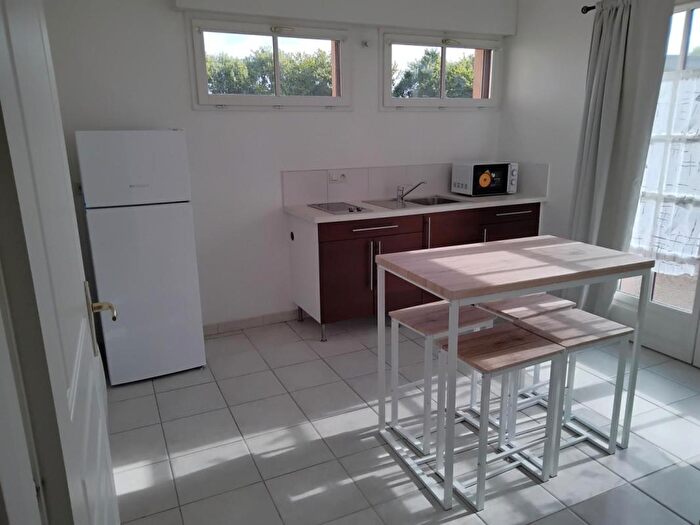 Appartement à louer - Les Herbiers, Centre-ville, Le Grand Fief - 1 pièce