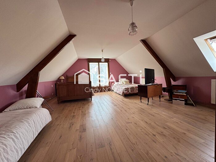 Maison 7 pièces à vendre - Avoise