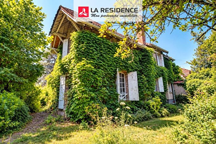Maison 9 pièces à vendre à Les Mureaux, Route de Verneuil, Aérodrome