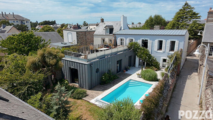 Granville, Centre-ville - Maison 7 pièces à vendre