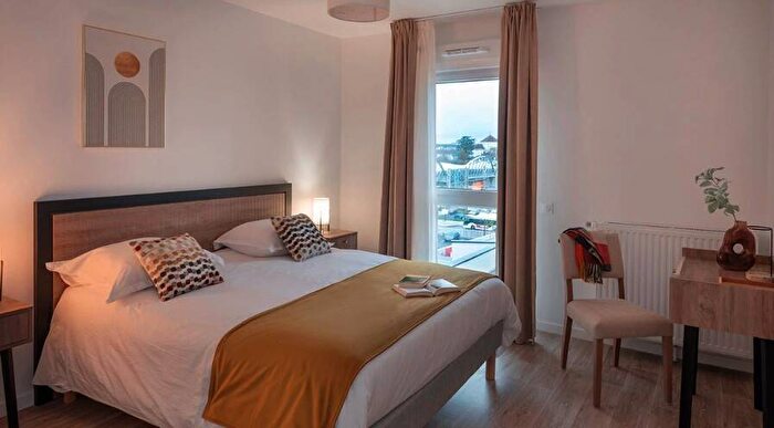 Appartement à louer - Centre Ville, Blois - 1 pièce