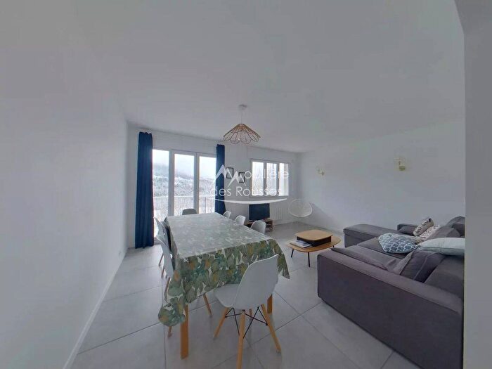 Appartement à louer - Bellefontaine - 4 pièces - 3 chambres