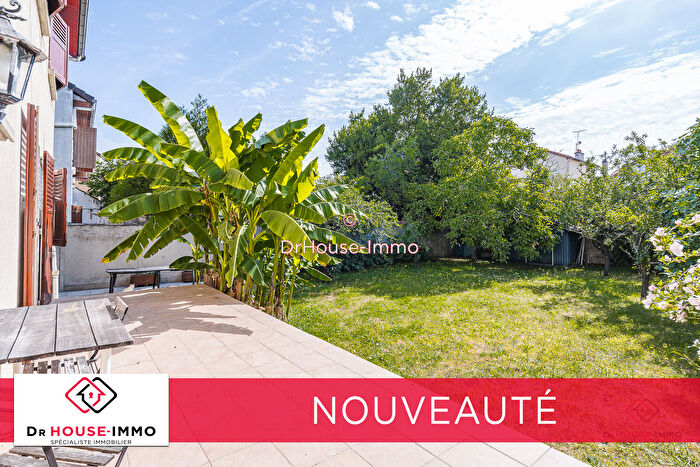 Gagny, Maison Blanche : Maison 7 pièces à vendre