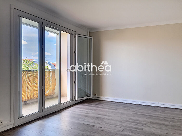 Appartement à louer - Alfortville, Zola Carnot, Alouettes, Val de Seine - 1 pièce