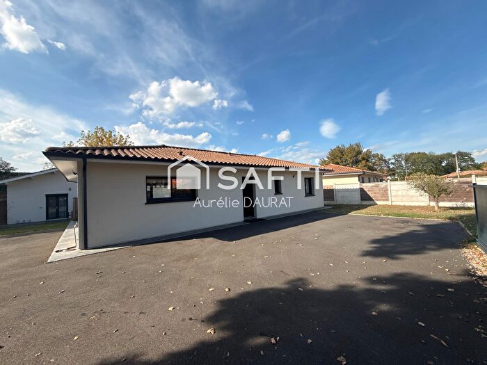 Salles - Maison 4 pièces à vendre