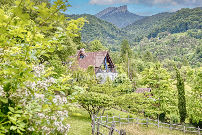 Quaix-en-Chartreuse : Maison 6 pièces à vendre