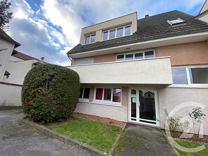 Appartement à vendre - Lagny-sur-Marne, Tassigny, Leclerc - 3 pièces - 2 chambres