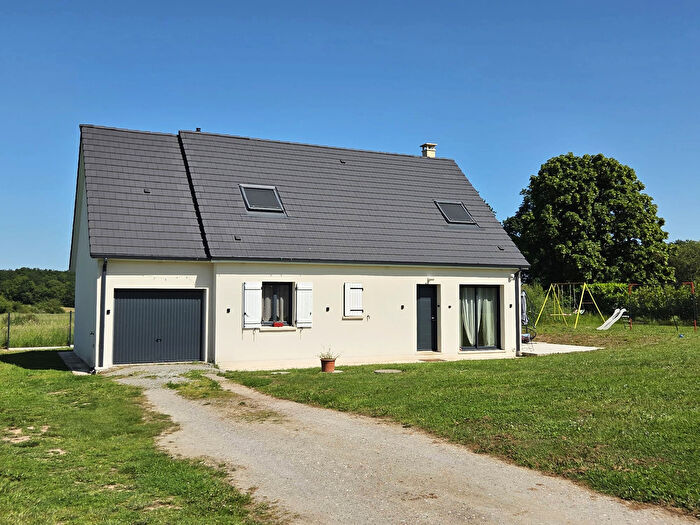 Dampierre-sur-Avre : Maison 5 pièces à vendre
