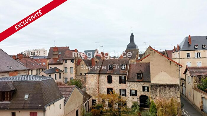 Appartement à vendre - Montluçon, Centre-ville, Les Forges - 3 pièces - 1 chambre