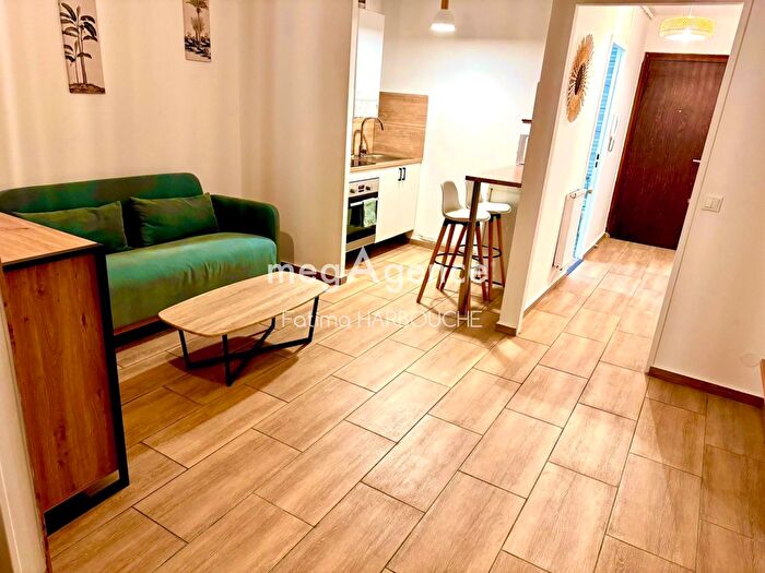 Appartement à louer - Saint-Étienne, Solaure, Croix de lOrme, Le Mont, La Jomayère - 2 pièces - 1 chambre