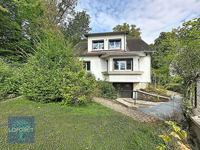 Brétigny-sur-Orge, Cendrennes, Bois de Châtres : Maison 5 pièces à vendre