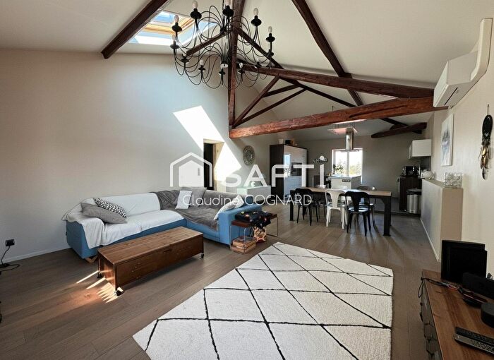 Appartement à vendre - Saint-Germain-au-Mont-dOr - 4 pièces - 3 chambres