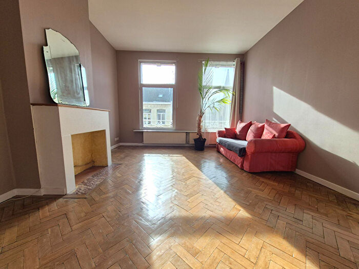 Lille, Wazemmes : Appartement 2 pièces à vendre