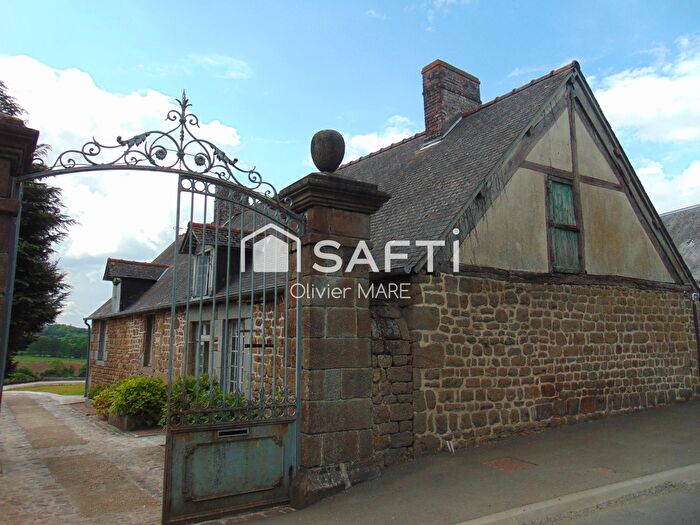 Lonlay-lAbbaye : Maison 13 pièces à vendre