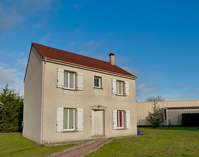 Maison à vendre - LAigle - 6 pièces - 4 chambres