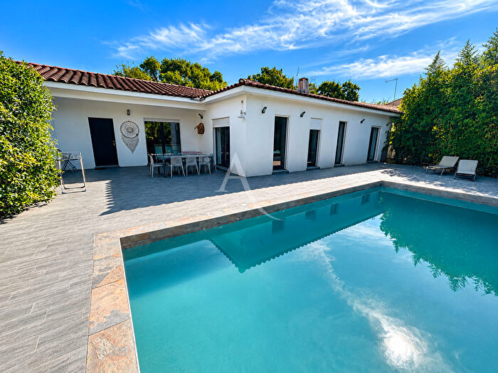 Maison 5 pièces à vendre à Aubord