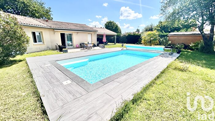 Maison à vendre - Gauriaguet - 5 pièces - 3 chambres