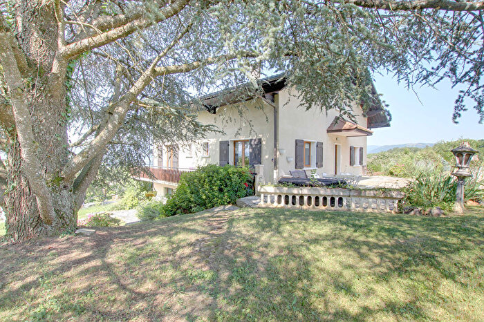Maison 7 pièces à vendre à Saint-Eusèbe