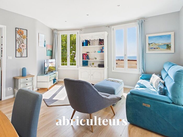 Appartement à vendre - Nice, Mont-Boron - 2 pièces - 1 chambre